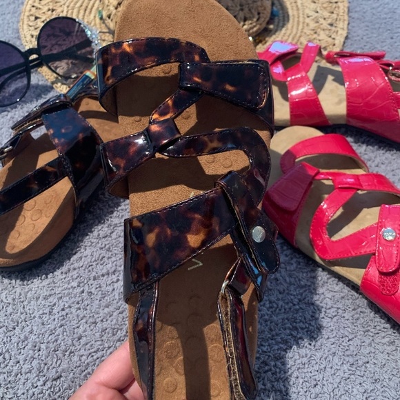 Vionic | Shoes | Vionic Sandals Cheetah Only Red Sold Euc | Poshmark